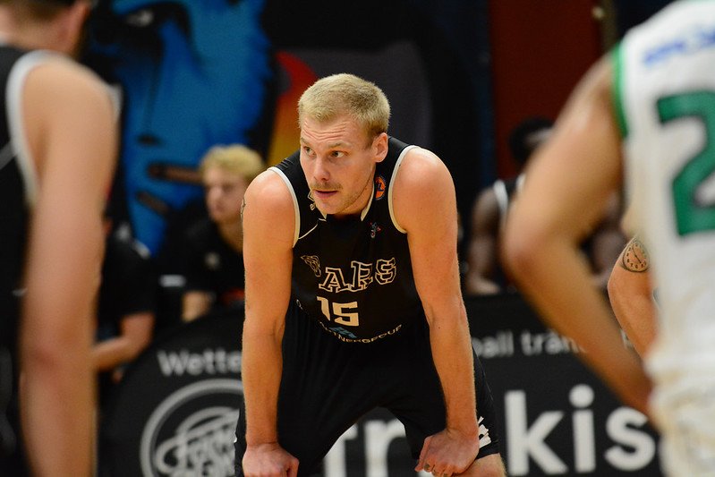 Jonatan Bohman signerar treårskontrakt med Wetterbygden Stars ...