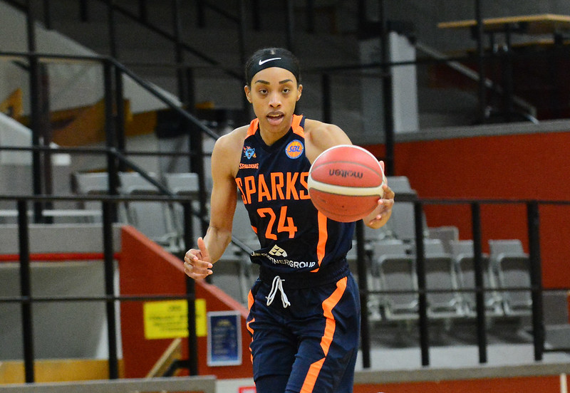 Ashanti Coleman stor matchvinnare för Sparks – slutspelsdrömmen lever ...